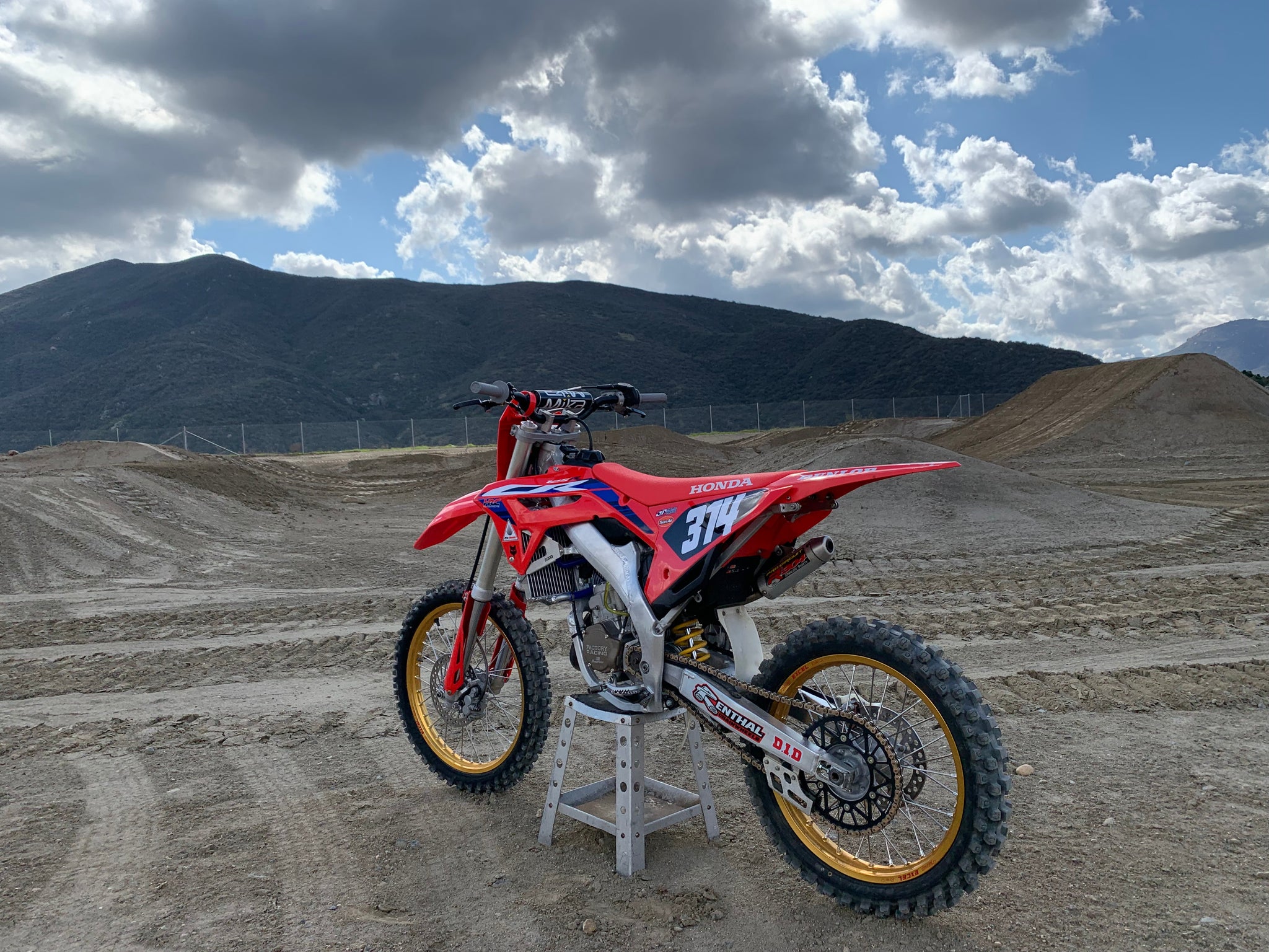 2002-2007 Cr125/Cr250 2022 Plastic Restyle Kit – 🏁Two-Strokes Only🏁